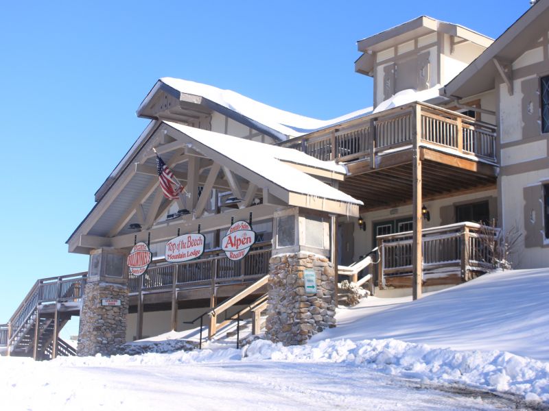 Top of the Beech Inn | VisitNC.com