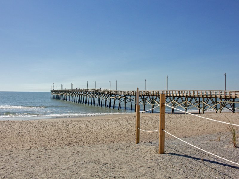 Ocean Crest Pier | VisitNC.com